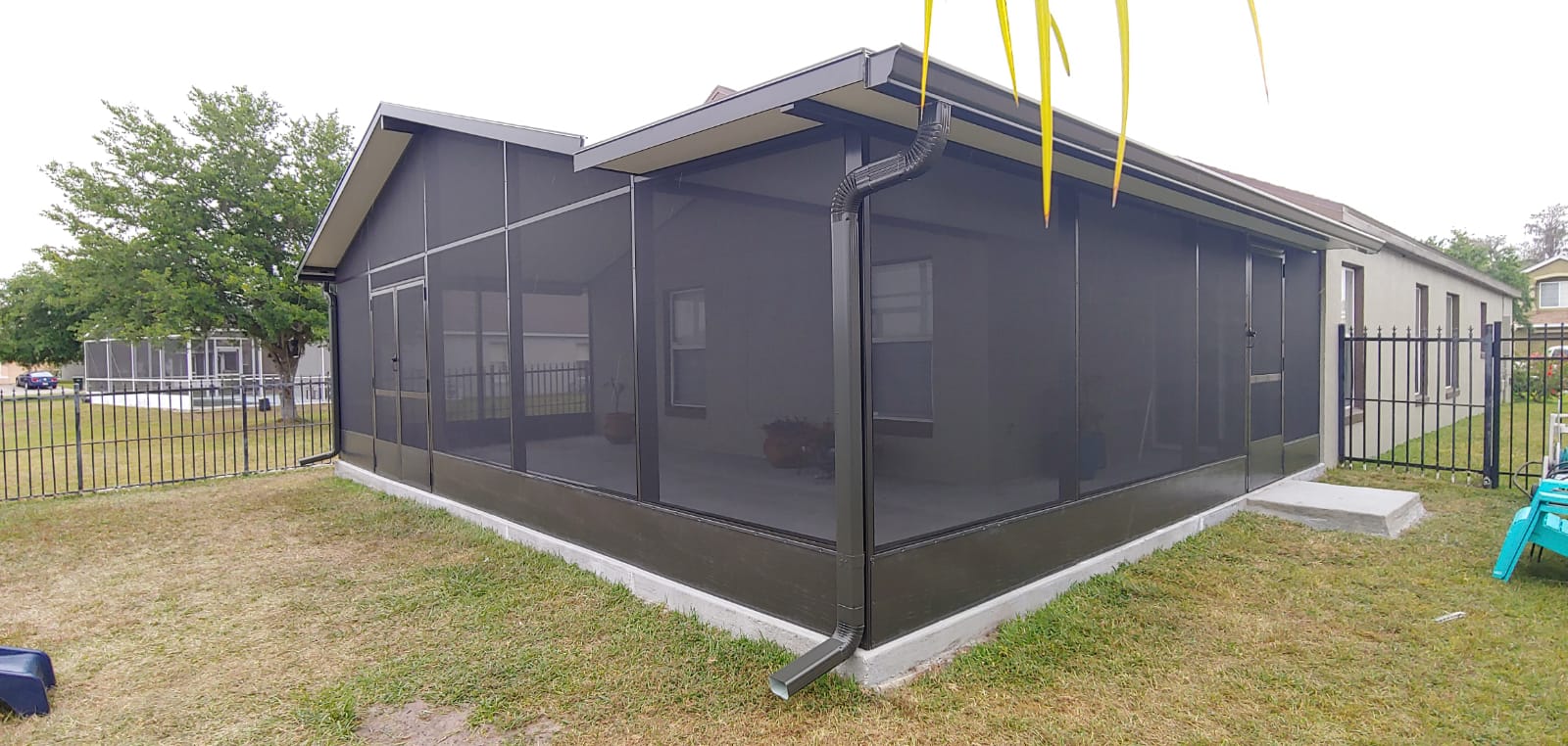 Screen Rooms in Central Florida | Custom Screen Enclosures