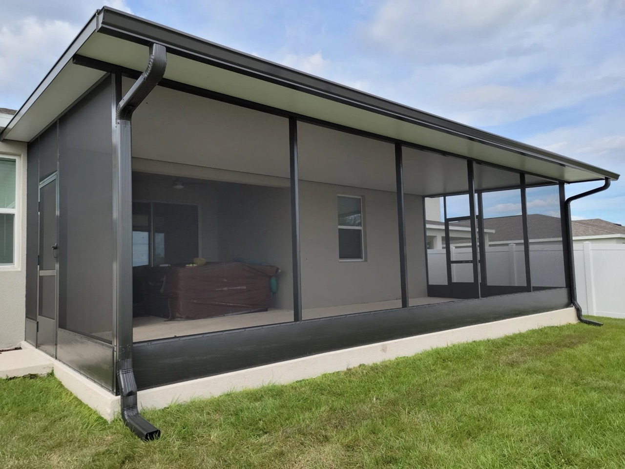 Screen Rooms in Central Florida | Custom Screen Enclosures